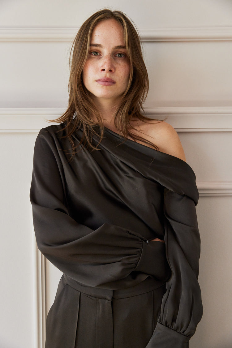 APRIL FIRST - CURATED MULTIBRAND STORE BERLIN